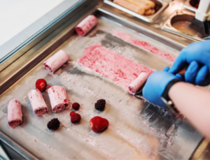 Helado a la plancha - Ice Cream Roll - Wiki Hostelería